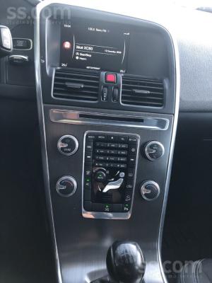 Balts Volvo XC60 2014 Rēzekne, ar dzinēja tilpumu 2.40 L un nobraukumu 250 tūkst. km par 11400 €, foto 20 vietnē AUTOMOTO.COM.LV