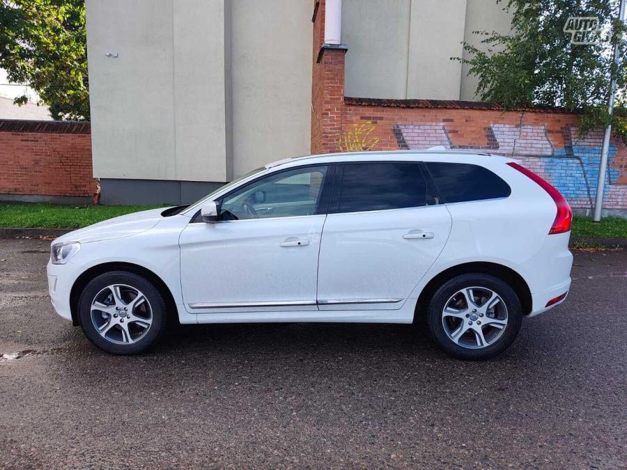 Balts Volvo XC60 2014 Šauļi, ar dzinēja tilpumu 3.00 L un nobraukumu 189 tūkst. km par 10600 €, foto 9 vietnē AUTOMOTO.COM.LV