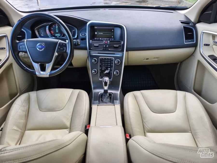 Balts Volvo XC60 2014 Šauļi, ar dzinēja tilpumu 3.00 L un nobraukumu 189 tūkst. km par 10600 €, foto 10 vietnē AUTOMOTO.COM.LV
