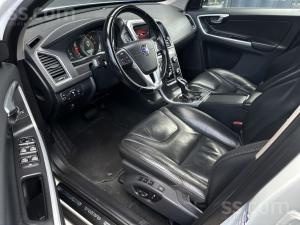 Balts Volvo XC60 2014 Rīga, ar dzinēja tilpumu 2.40 L un nobraukumu 181 tūkst. km par 13100 €, foto 12 vietnē AUTOMOTO.COM.LV