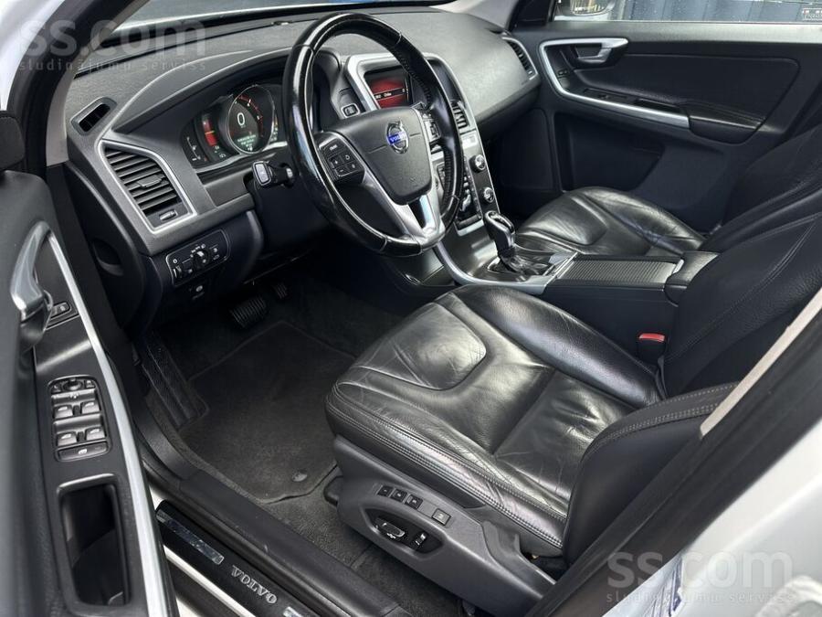 Balts Volvo XC60 2014 Rīga, ar dzinēja tilpumu 2.40 L un nobraukumu 181 tūkst. km par 13100 €, foto 12 vietnē AUTOMOTO.COM.LV