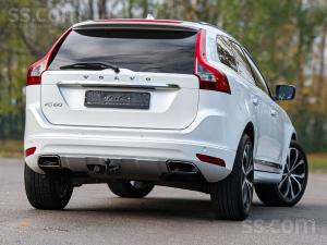 White Volvo XC60 2014 in Riga, with an engine capacity of 2.40 L and mileage of 0 thousand km for 12990 €, photo 7 on AUTOMOTO.COM.LV