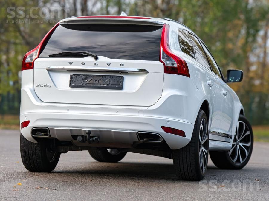 White Volvo XC60 2014 in Riga, with an engine capacity of 2.40 L and mileage of 0 thousand km for 12990 €, photo 7 on AUTOMOTO.COM.LV
