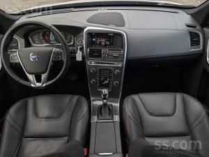 White Volvo XC60 2014 in Riga, with an engine capacity of 2.40 L and mileage of 0 thousand km for 12990 €, photo 25 on AUTOMOTO.COM.LV