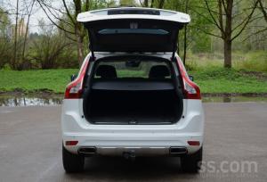 White Volvo XC60 2015 in Riga, with an engine capacity of 2.40 L and mileage of 182 thousand km for 16390 €, photo 33 on AUTOMOTO.COM.LV