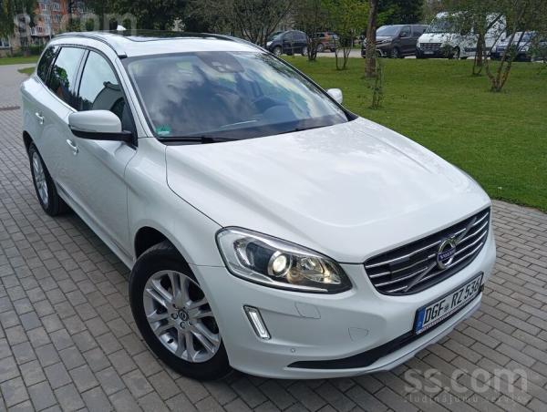 Balts Volvo XC60 2015 Balvi, ar dzinēja tilpumu 2.40 L un nobraukumu 0 tūkst. km par 11500 €, foto 2 vietnē AUTOMOTO.COM.LV
