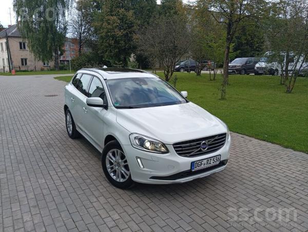 Balts Volvo XC60 2015 Balvi, ar dzinēja tilpumu 2.40 L un nobraukumu 0 tūkst. km par 11500 €, foto 3 vietnē AUTOMOTO.COM.LV
