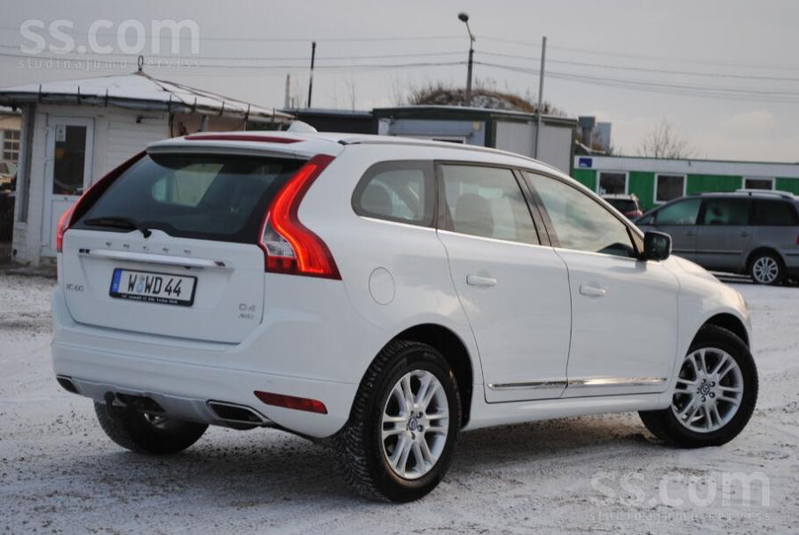 Balts Volvo XC60 2015 Rīga, ar dzinēja tilpumu 2.40 L un nobraukumu 255 tūkst. km par 14990 €, foto 2 vietnē AUTOMOTO.COM.LV