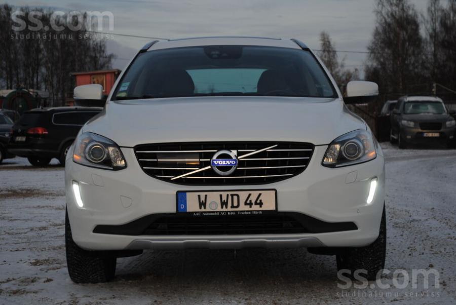Balts Volvo XC60 2015 Rīga, ar dzinēja tilpumu 2.40 L un nobraukumu 255 tūkst. km par 14990 €, foto 6 vietnē AUTOMOTO.COM.LV