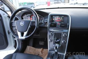Balts Volvo XC60 2015 Rīga, ar dzinēja tilpumu 2.40 L un nobraukumu 255 tūkst. km par 14990 €, foto 17 vietnē AUTOMOTO.COM.LV