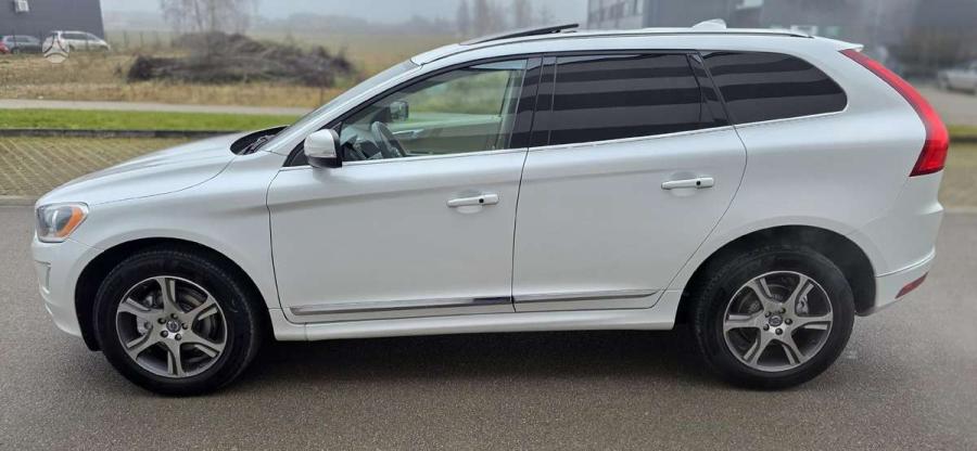 Balts Volvo XC60 2015 Šauļi, ar dzinēja tilpumu 2.95 L un nobraukumu 146 tūkst. km par 11700 €, foto 8 vietnē AUTOMOTO.COM.LV