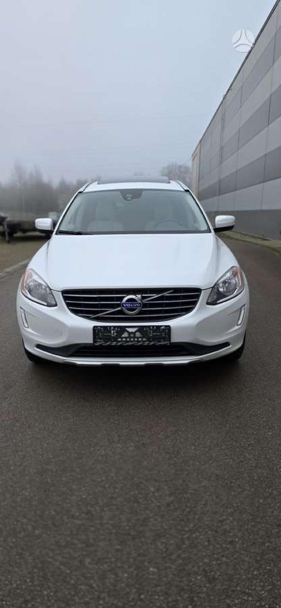 Balts Volvo XC60 2015 Šauļi, ar dzinēja tilpumu 2.95 L un nobraukumu 146 tūkst. km par 11700 €, foto 11 vietnē AUTOMOTO.COM.LV