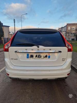 Balts Volvo XC60 2015 Tauragė, ar dzinēja tilpumu 2.40 L un nobraukumu 250 tūkst. km par 12100 €, foto 5 vietnē AUTOMOTO.COM.LV