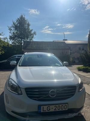 Balts Volvo XC60 2015 Rīga, ar dzinēja tilpumu 1.97 L un nobraukumu 310 tūkst. km par 9200 €, foto 5 vietnē AUTOMOTO.COM.LV