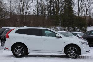 White Volvo XC60 2015 in Tukums, with an engine capacity of 2.00 L and mileage of 204 thousand km for 11990 €, photo 30 on AUTOMOTO.COM.LV