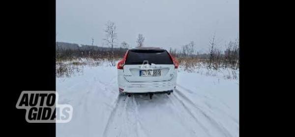 Белый Вольво ХС60 2015 в Вильнюс, объемом двигателя 2.40 л и пробегом 451 тыс. км за 9999 €, фото 6 на AUTOMOTO.COM.LV