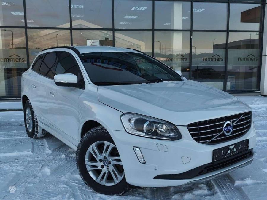 Balts Volvo XC60 2015 Viļņa, ar dzinēja tilpumu 2.40 L un nobraukumu 119 tūkst. km par 13950 €, foto 3 vietnē AUTOMOTO.COM.LV