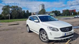 White Volvo XC60 2015 in Riga, with an engine capacity of 2.40 L and mileage of 171 thousand km for 15390 €, photo 2 on AUTOMOTO.COM.LV