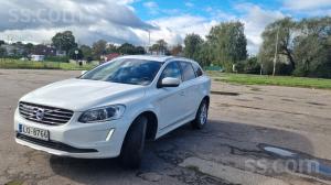 White Volvo XC60 2015 in Riga, with an engine capacity of 2.40 L and mileage of 171 thousand km for 15390 €, photo 3 on AUTOMOTO.COM.LV