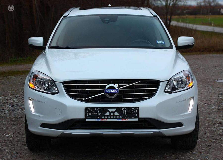 Balts Volvo XC60 2015 Kretinga, ar dzinēja tilpumu 1.97 L un nobraukumu 165 tūkst. km par 11999 €, foto 4 vietnē AUTOMOTO.COM.LV