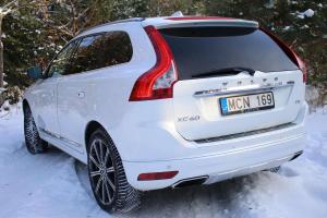 White Volvo XC60 2015 in Kaunas, with an engine capacity of 1.97 L and mileage of 133 thousand km for 12999 €, photo 6 on AUTOMOTO.COM.LV