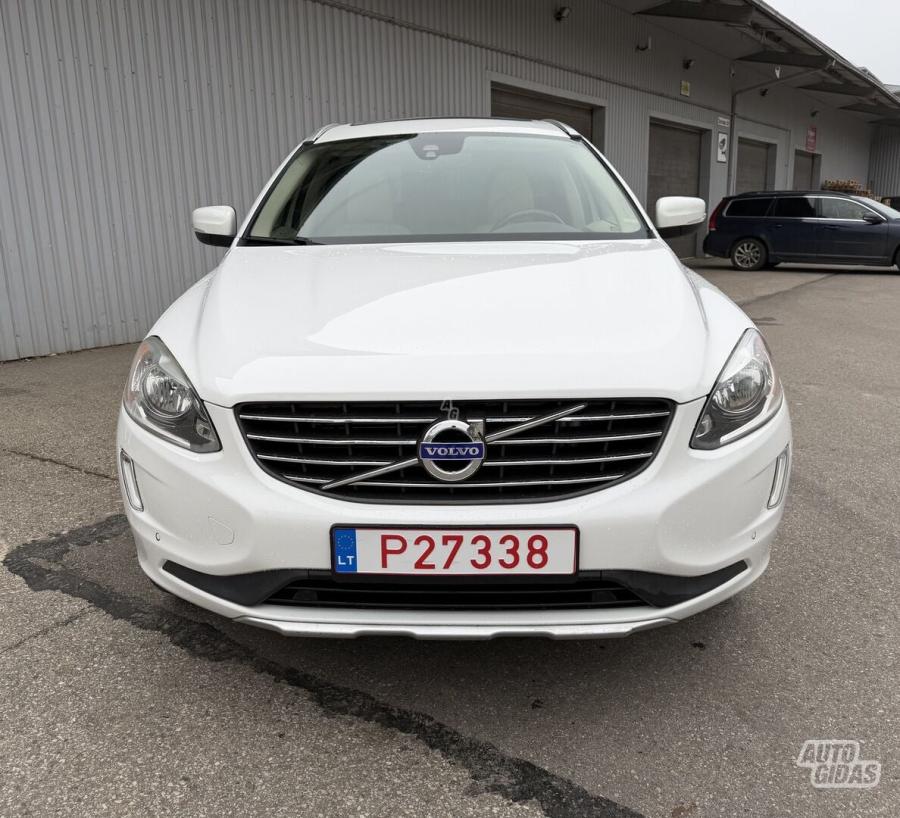 Balts Volvo XC60 2015 Alīta, ar dzinēja tilpumu 2.00 L un nobraukumu 200 tūkst. km par 11700 €, foto 8 vietnē AUTOMOTO.COM.LV