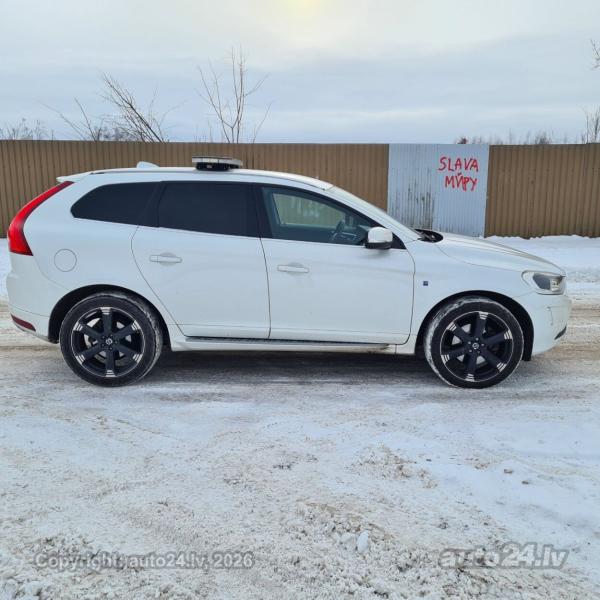Balts Volvo XC60 2015 Tartu, ar dzinēja tilpumu 0.00 L un nobraukumu 235 tūkst. km par 11950 €, foto 2 vietnē AUTOMOTO.COM.LV