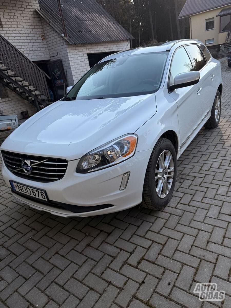 White Volvo XC60 2015 in Prienai, with an engine capacity of 2.50 L and mileage of 260 thousand km for 12000 €, photo 1 on AUTOMOTO.COM.LV