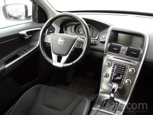 White Volvo XC60 2015 in Riga, with an engine capacity of 2.00 L and mileage of 104 thousand km for 16500 €, photo 7 on AUTOMOTO.COM.LV