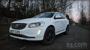 Balts Volvo XC60 2015 Rīga, ar dzinēja tilpumu 2.00 L un nobraukumu 300 tūkst. km par 7300 €, foto  vietnē AUTOMOTO.COM.LV