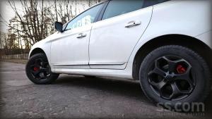 Balts Volvo XC60 2015 Rīga, ar dzinēja tilpumu 2.00 L un nobraukumu 300 tūkst. km par 7300 €, foto 3 vietnē AUTOMOTO.COM.LV