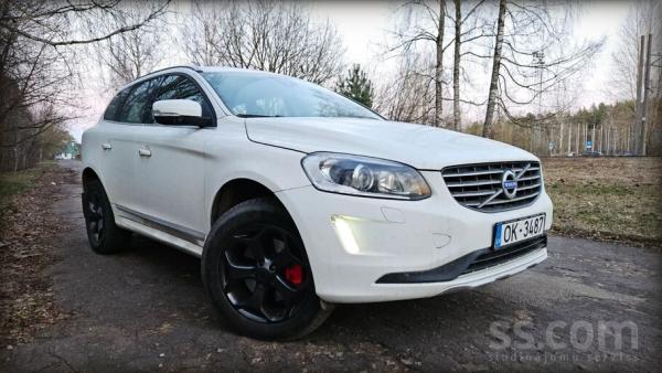 Balts Volvo XC60 2015 Rīga, ar dzinēja tilpumu 2.00 L un nobraukumu 300 tūkst. km par 7300 €, foto 3 vietnē AUTOMOTO.COM.LV