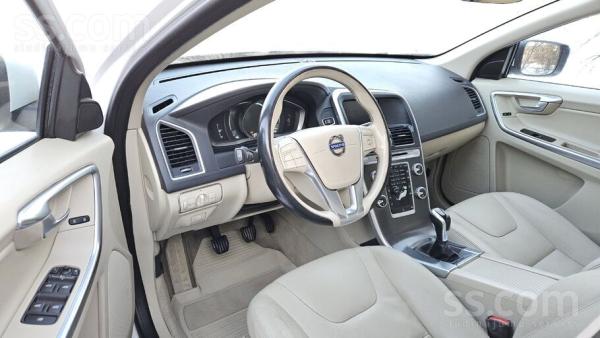 Balts Volvo XC60 2015 Rīga, ar dzinēja tilpumu 2.00 L un nobraukumu 300 tūkst. km par 7300 €, foto 7 vietnē AUTOMOTO.COM.LV