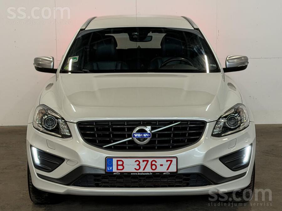Balts Volvo XC60 2015 Jūrmala, ar dzinēja tilpumu 2.40 L un nobraukumu 303 tūkst. km par 14450 €, foto 4 vietnē AUTOMOTO.COM.LV
