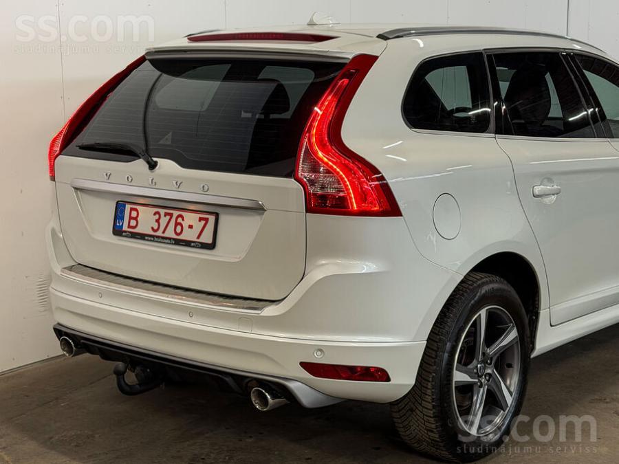 Balts Volvo XC60 2015 Jūrmala, ar dzinēja tilpumu 2.40 L un nobraukumu 303 tūkst. km par 14450 €, foto 11 vietnē AUTOMOTO.COM.LV
