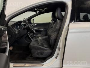 Balts Volvo XC60 2015 Jūrmala, ar dzinēja tilpumu 2.40 L un nobraukumu 303 tūkst. km par 14450 €, foto 16 vietnē AUTOMOTO.COM.LV