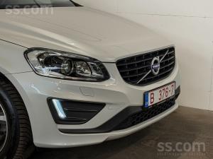 Balts Volvo XC60 2015 Jūrmala, ar dzinēja tilpumu 2.40 L un nobraukumu 303 tūkst. km par 14450 €, foto 32 vietnē AUTOMOTO.COM.LV