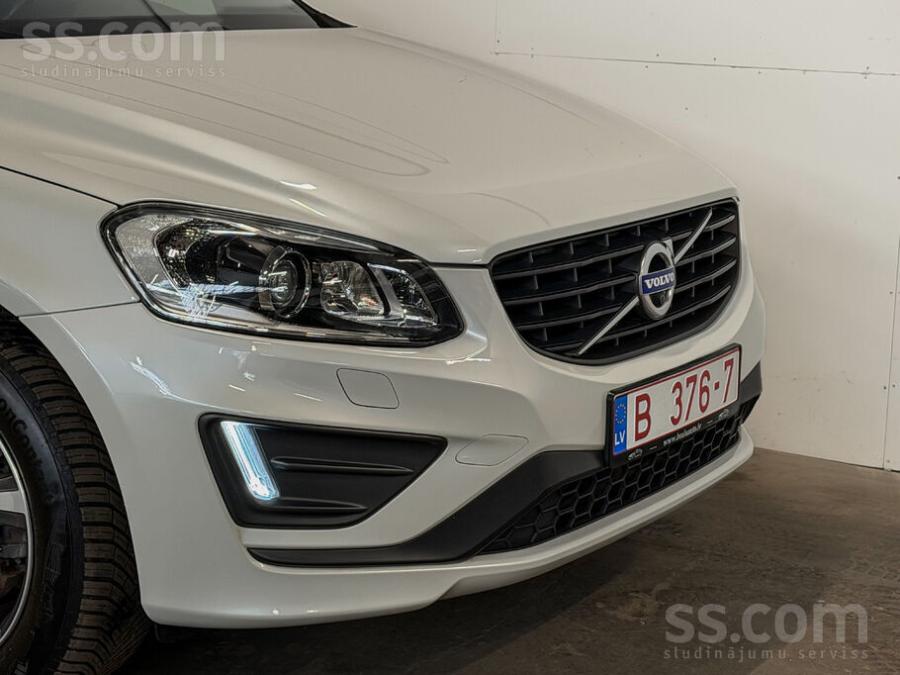 Balts Volvo XC60 2015 Jūrmala, ar dzinēja tilpumu 2.40 L un nobraukumu 303 tūkst. km par 14450 €, foto 32 vietnē AUTOMOTO.COM.LV