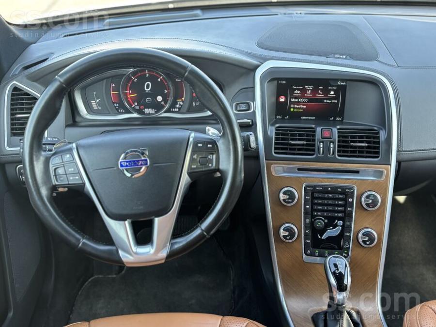 Balts Volvo XC60 2015 Rīga, ar dzinēja tilpumu 2.40 L un nobraukumu 197 tūkst. km par 15300 €, foto 11 vietnē AUTOMOTO.COM.LV