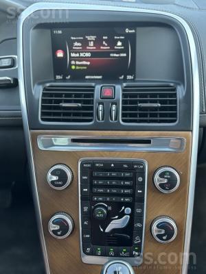 Balts Volvo XC60 2015 Rīga, ar dzinēja tilpumu 2.40 L un nobraukumu 197 tūkst. km par 15300 €, foto 12 vietnē AUTOMOTO.COM.LV