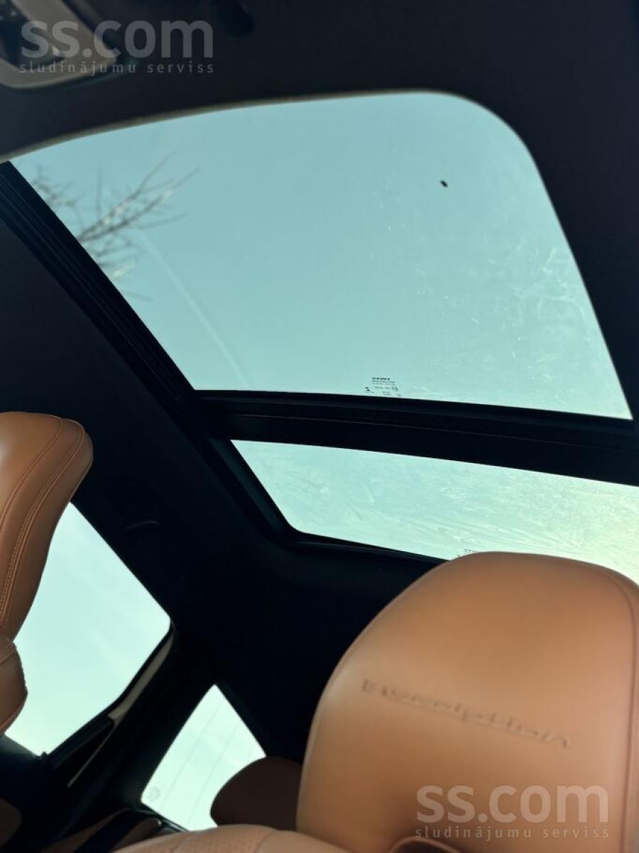 Balts Volvo XC60 2015 Rīga, ar dzinēja tilpumu 2.40 L un nobraukumu 197 tūkst. km par 15300 €, foto 17 vietnē AUTOMOTO.COM.LV