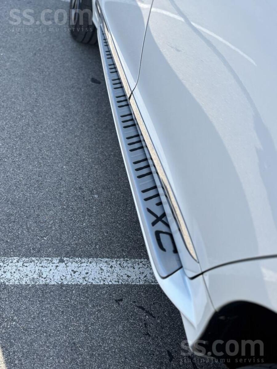 Balts Volvo XC60 2015 Rīga, ar dzinēja tilpumu 2.40 L un nobraukumu 197 tūkst. km par 15300 €, foto 21 vietnē AUTOMOTO.COM.LV