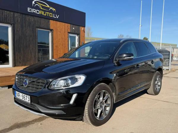 White Volvo XC60 2015 in Riga, with an engine capacity of 2.00 L and mileage of 17 thousand km for 12500 €, photo 8 on AUTOMOTO.COM.LV