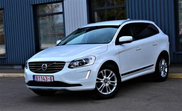 Balts Volvo XC60 2015 Rīga, ar dzinēja tilpumu 2.30 L un nobraukumu 242 tūkst. km par 11500 €, foto 2 vietnē AUTOMOTO.COM.LV