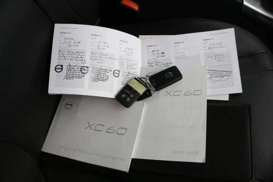 Balts Volvo XC60 2015 Rīga, ar dzinēja tilpumu 2.30 L un nobraukumu 242 tūkst. km par 11500 €, foto 26 vietnē AUTOMOTO.COM.LV