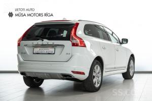 Белый Вольво ХС60 2015 в Рига, объемом двигателя 2.00 л и пробегом 270 тыс. км за 10900 €, фото 3 на AUTOMOTO.COM.LV