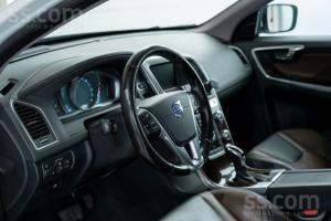 Белый Вольво ХС60 2015 в Рига, объемом двигателя 2.00 л и пробегом 270 тыс. км за 10900 €, фото 6 на AUTOMOTO.COM.LV