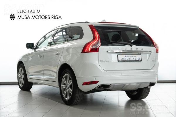 White Volvo XC60 2015 in Riga, with an engine capacity of 2.00 L and mileage of 270 thousand km for 10900 €, photo 10 on AUTOMOTO.COM.LV
