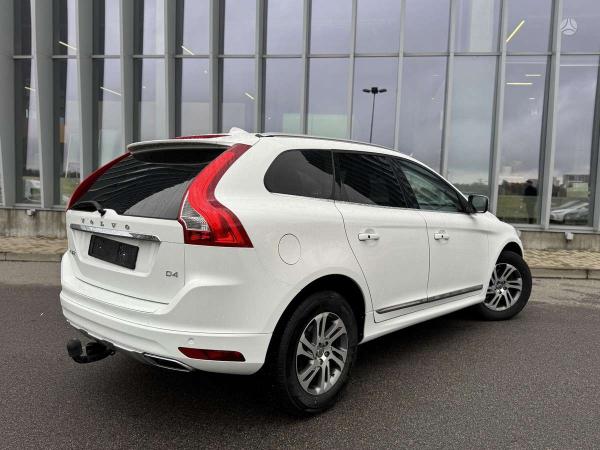 Balts Volvo XC60 2015 Viļņa, ar dzinēja tilpumu 1.98 L un nobraukumu 270 tūkst. km par 11300 €, foto 4 vietnē AUTOMOTO.COM.LV