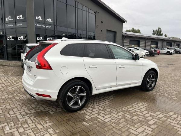 Balts Volvo XC60 2015 Tauragė, ar dzinēja tilpumu 2.40 L un nobraukumu 128 tūkst. km par 14200 €, foto 8 vietnē AUTOMOTO.COM.LV